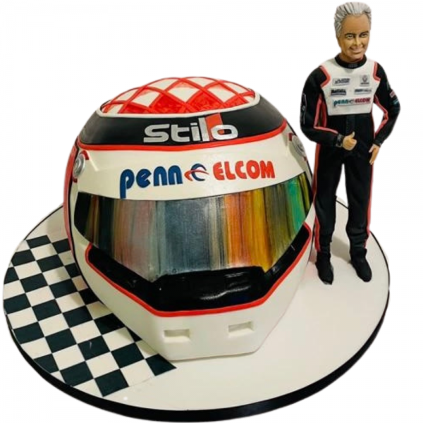 RACING HELMET WITH FIGURE | 3D Cakes