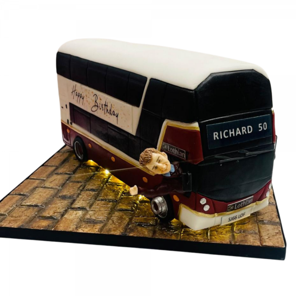 PORSCHE 911 | Bus With Optional Figure