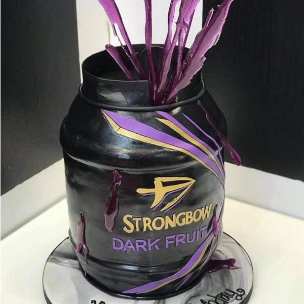 STRONGBOW KEG | Birthday Party Cakes
