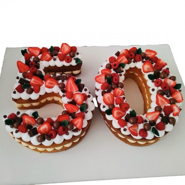 BERRIES NUMBER CAKE | Wedding, Birthday & Party Cakes